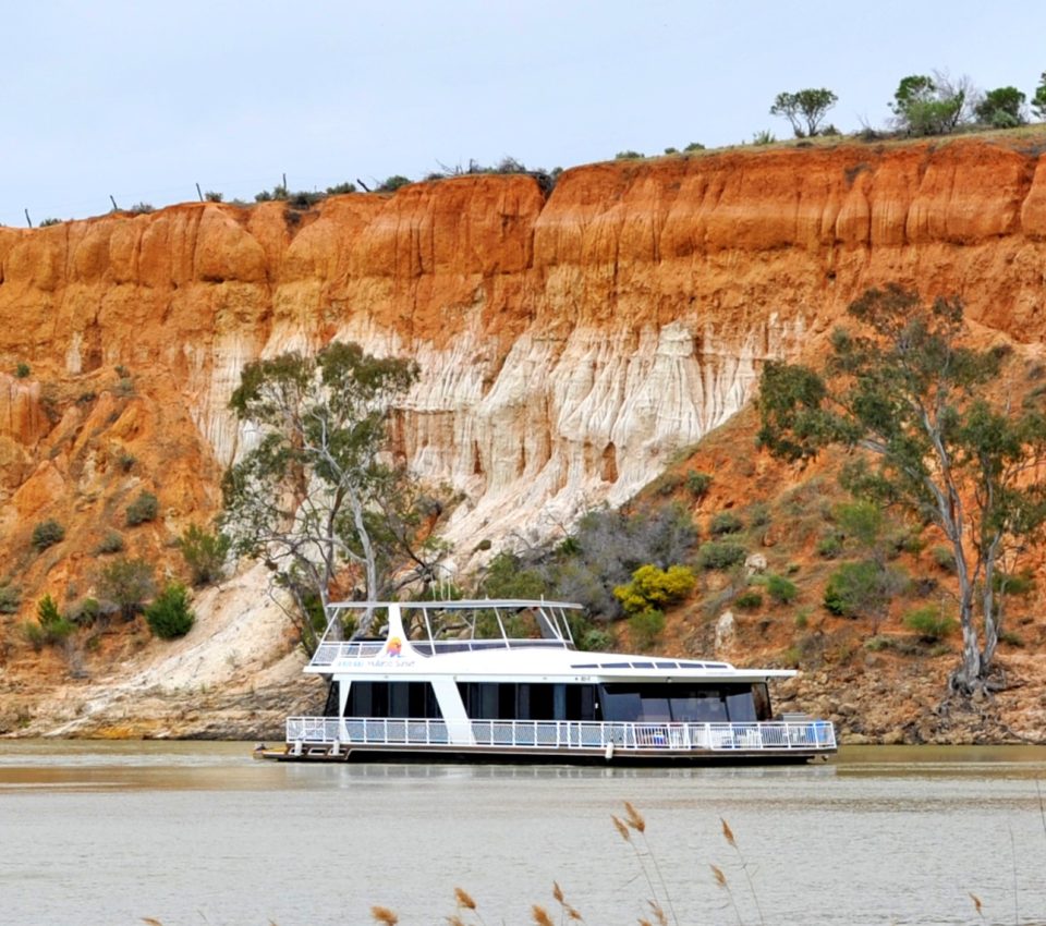 Divisions - Boating Industry Association